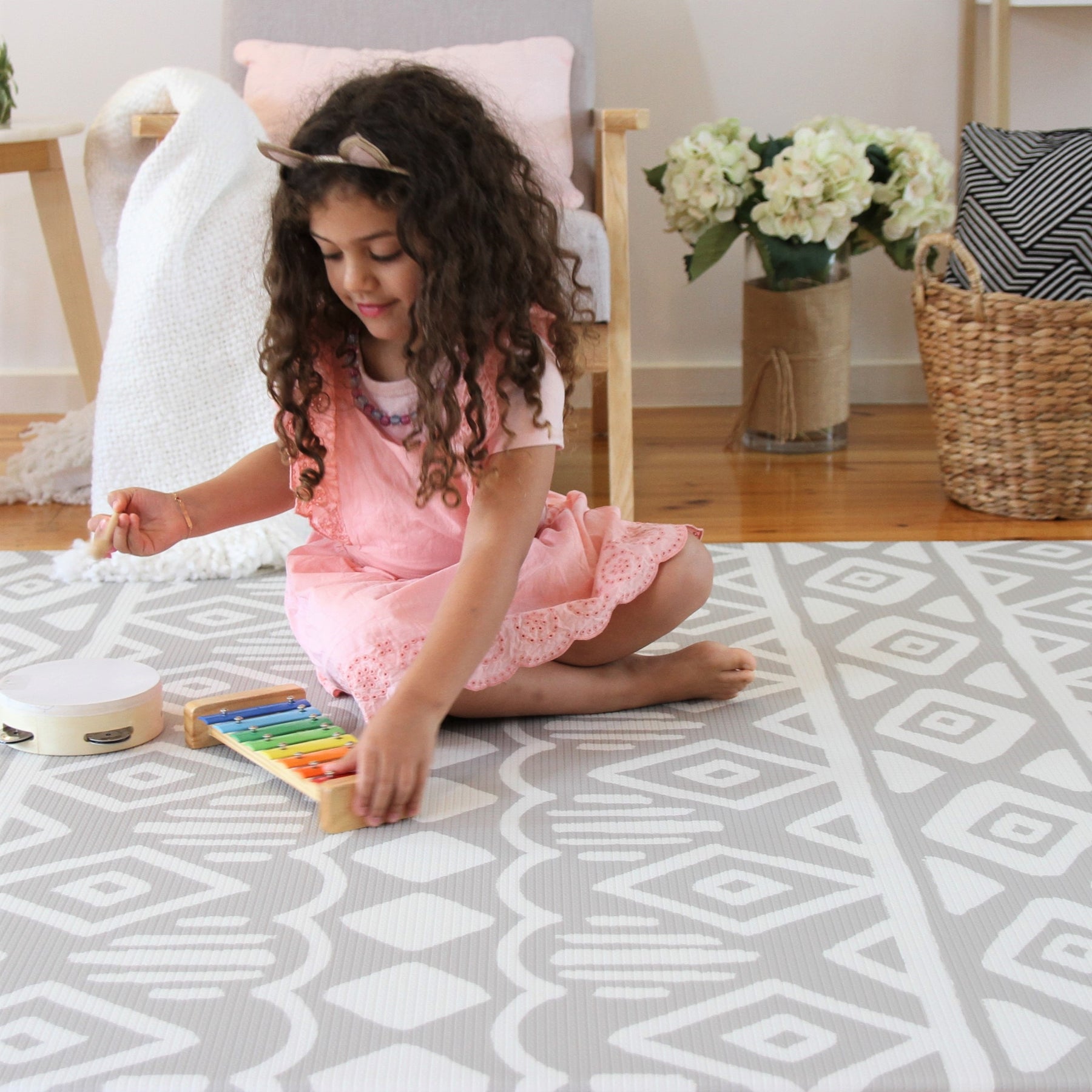 Crystals - Gray Pink | Soft Stylish Reversible Play Mat | Large – Cushmat