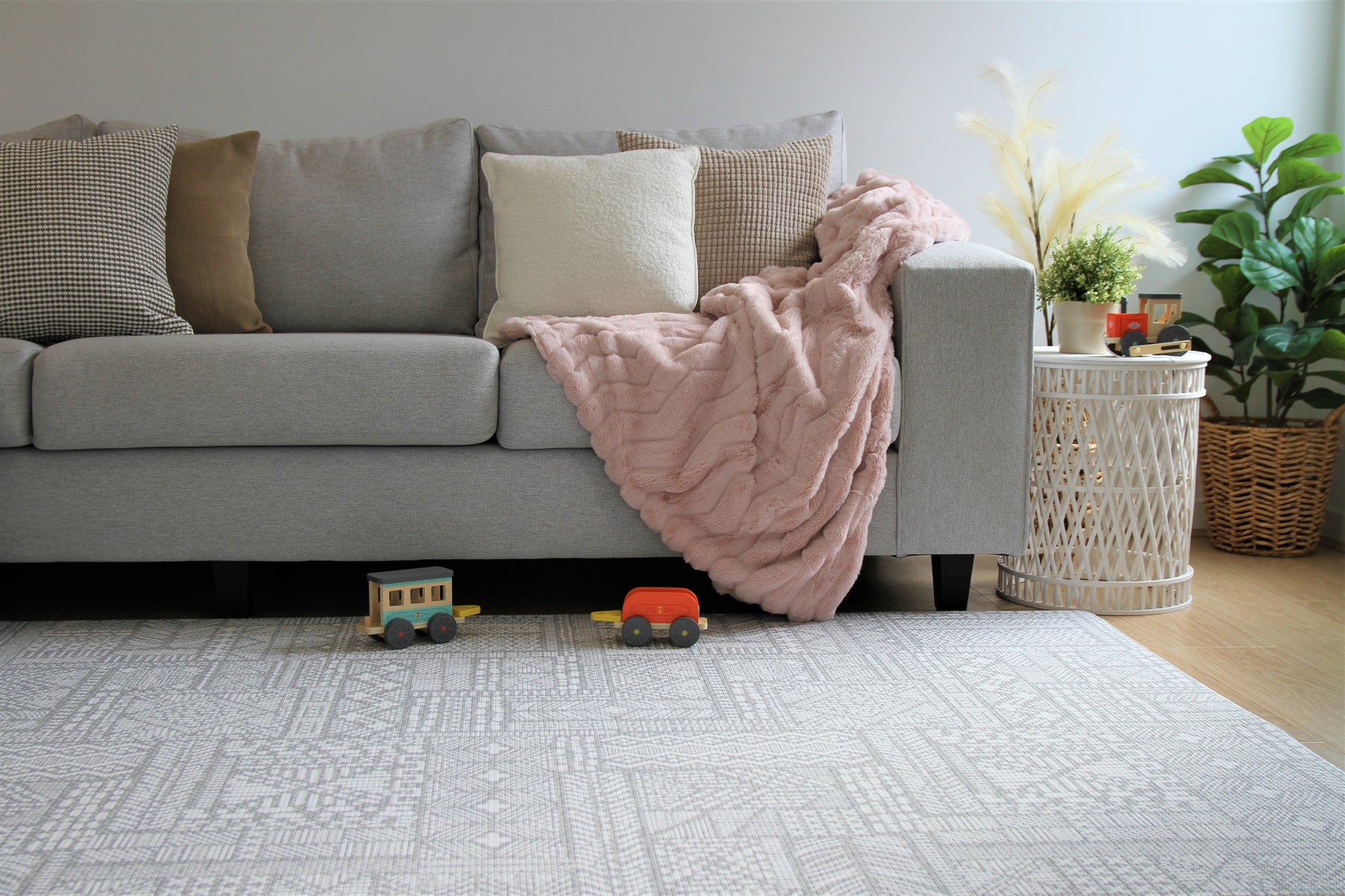 Explorer - Gray Sand | Stylish Reversible Play Mat | Large – Cushmat